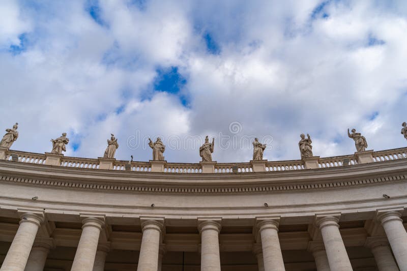 Detail of Bernini S Columns and Statues in St. Peter S Square Stock ...