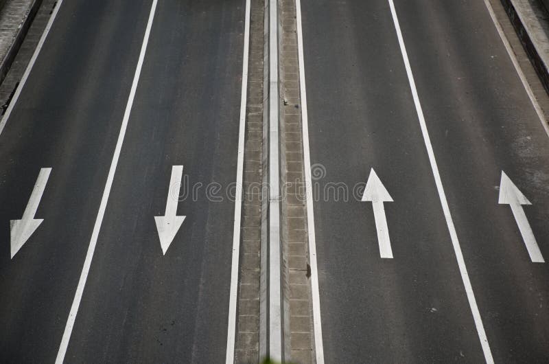 De Pijlen van de weg stock afbeelding. Image of samenvatting - 18452377
