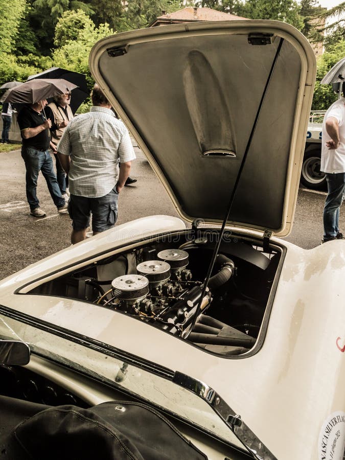 Shelby Cobra Engine Bay at Vernasca Silver Flag 2023 Editorial Photo ...