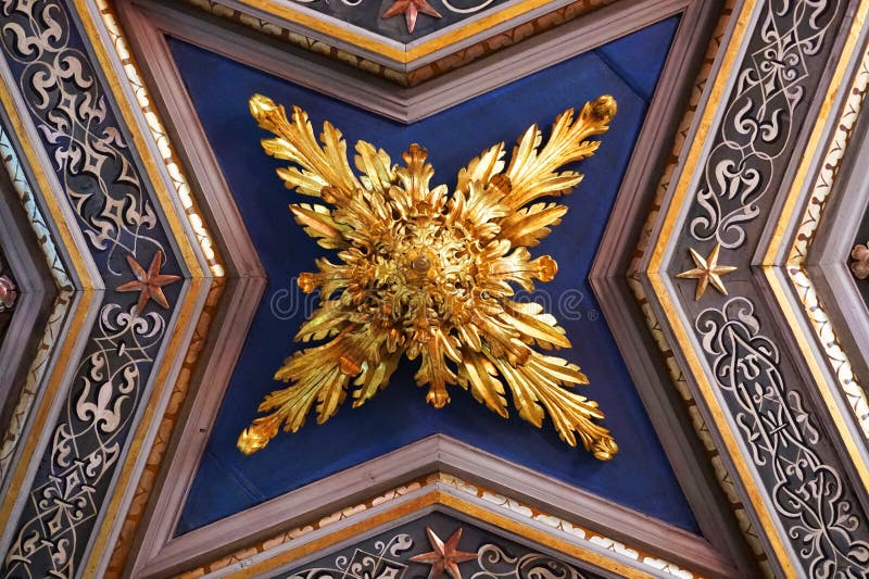 Detail of Golden Ornamental Ceiling Stock Photo - Image of traditional ...