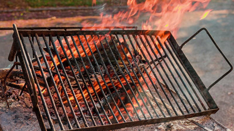 Grill grid on fire stock video. Video of blank, dangerous - 251929677