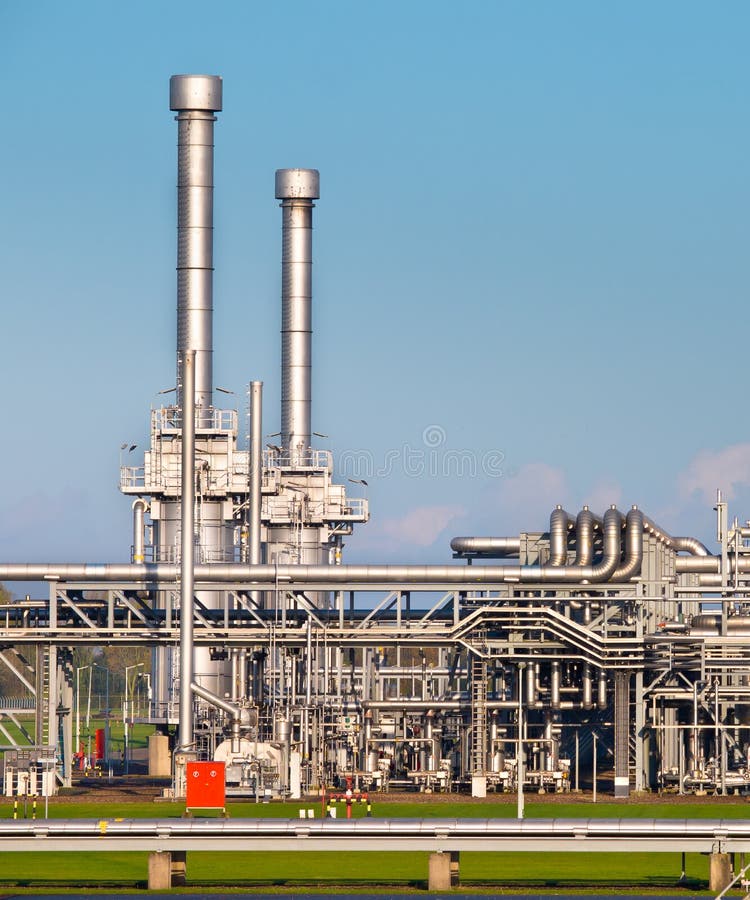 A Modern Natural Gas Processing Plant Stock Photo - Image of ...