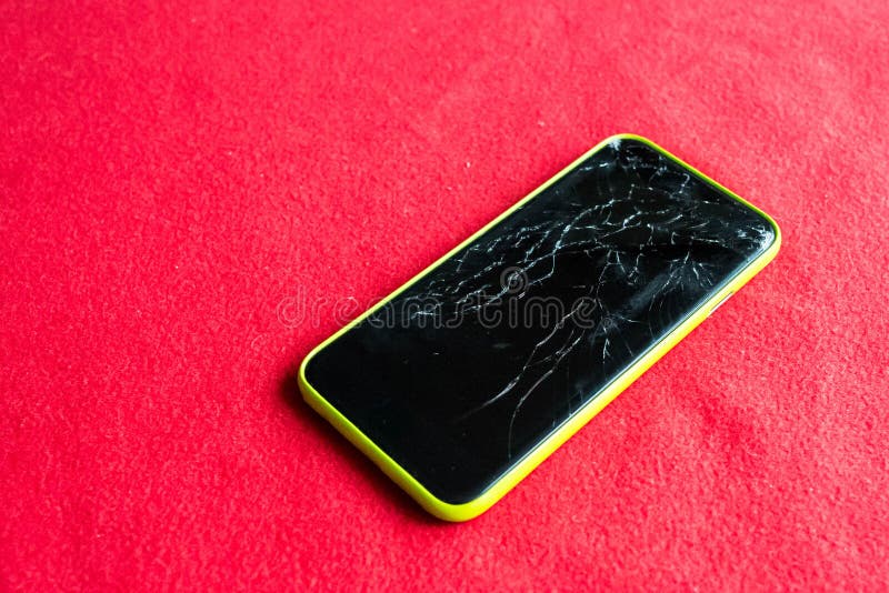 Detail of a Shattered Smartphone Screen Stock Image - Image of gorilla ...