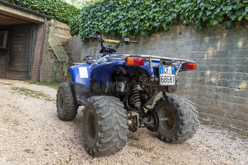Detail of a 350-speed quad editorial stock photo. Image of outdoor ...