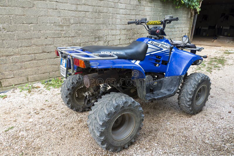 Detail of a 350-speed quad editorial stock image. Image of copter ...