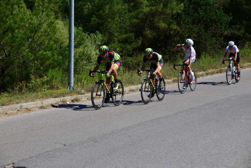 Two cyclists editorial photo. Image of distance, fast - 158595086