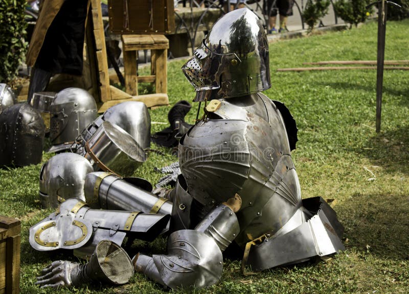 Detail Van Oud Middeleeuws Pantser Stock Foto - Image of kasteel ...