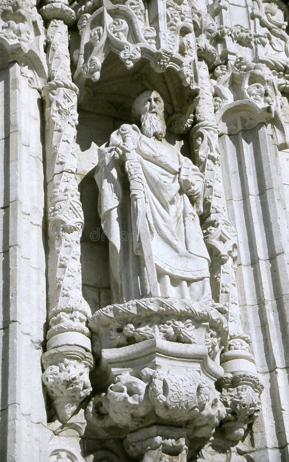 Detailed Statue Picture. Image: 133168
