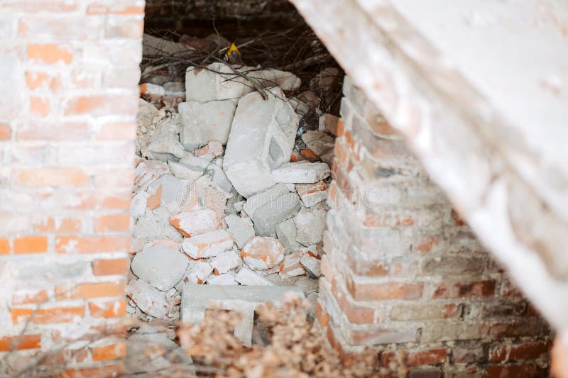 Close-up of Earthquake Damage on Old House Wall – Cracked Structure ...