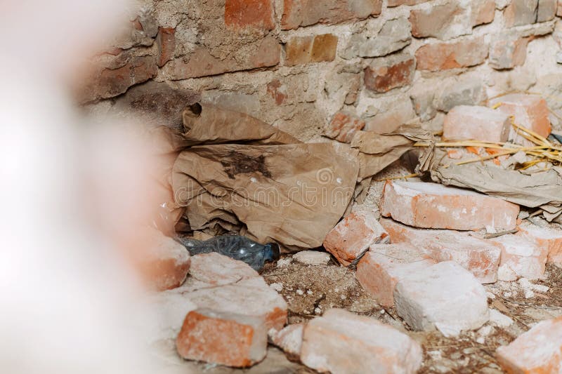 Close-up of Earthquake Damage on Old House Wall – Cracked Structure ...