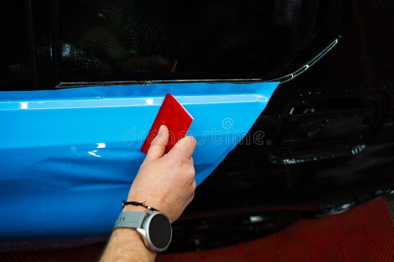 Detailing Expert Uses Red Squeegee Wrapper To Flatten Blue PPF Wrap on ...