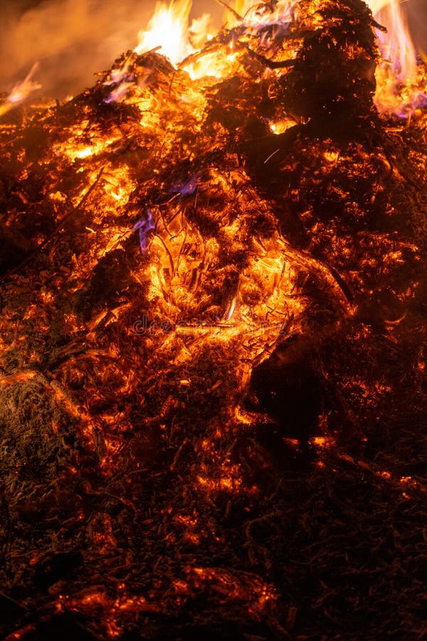 Details of the Ashes on the Ground during a Fire Stock Image - Image of ...