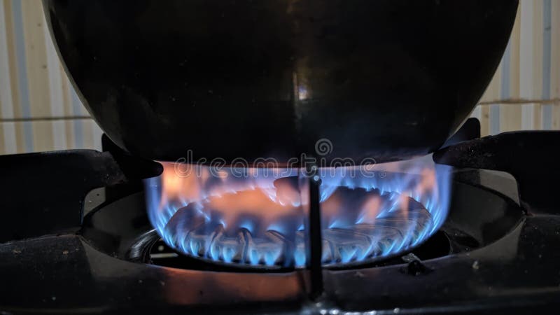Details of the Fire on the Gas Stove Stock Image - Image of light, fire ...