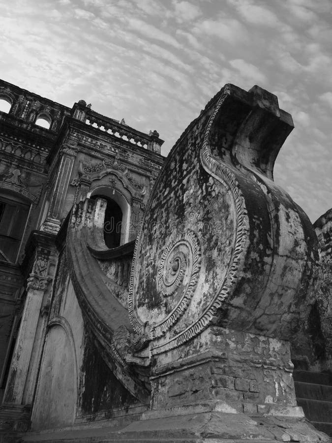 DETAILS of MONASTERY ARCHITECTURE in MYANMAR/ BURMA Stock Photo - Image ...