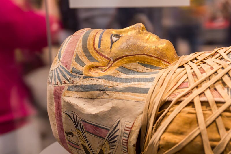 Details of a mummy head editorial photo. Image of body - 298192351