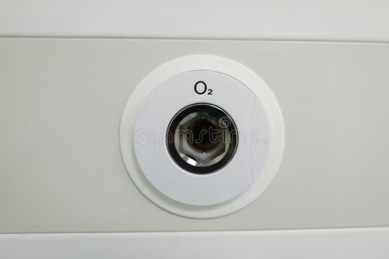 Details with the Oxygen Console Outlet in a Hospital - Medical Gas ...
