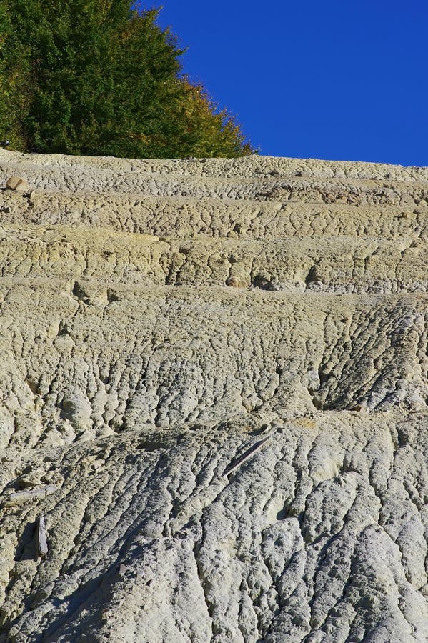 Mina do caulim imagem de stock. Imagem de equipamento - 26213115