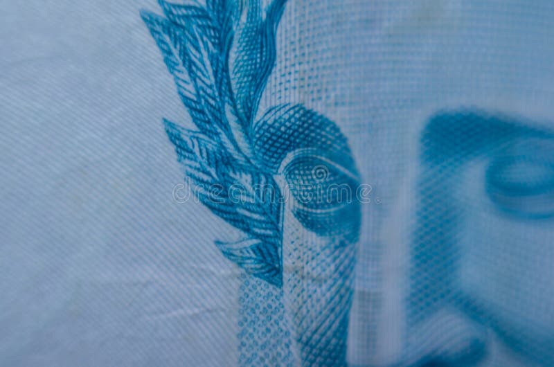 Detalhe Da Nota Real Do Dinheiro Brasileiro 100 Imagem de Stock ...