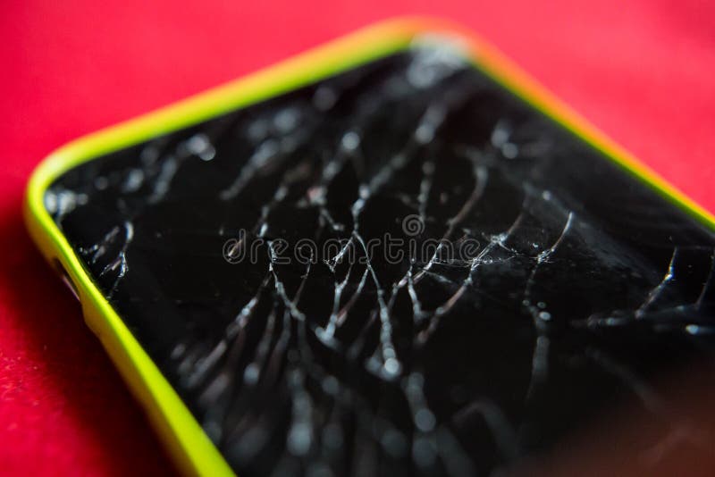 Detalhe De Uma Tela Quebrada Do Smartphone Foto de Stock - Imagem de ...