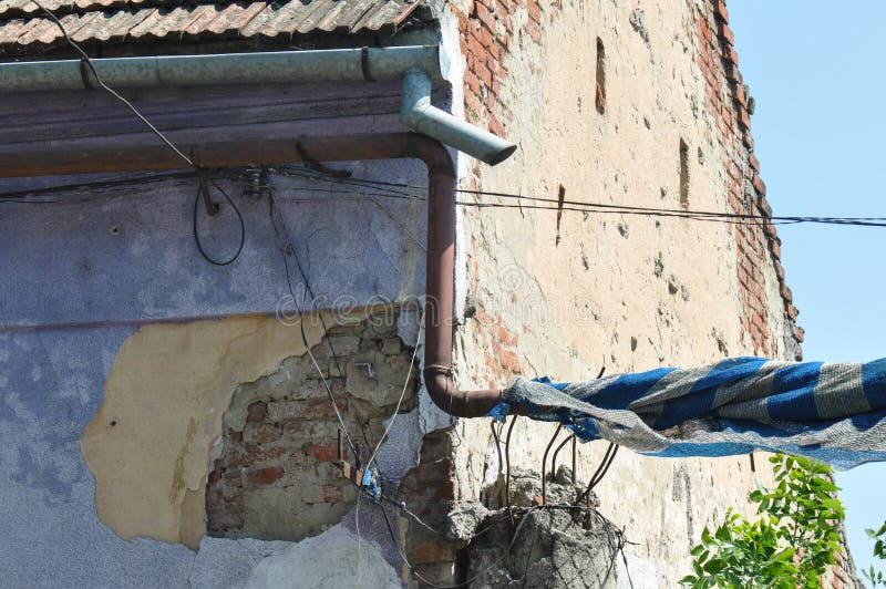 Deteriorado Fotos De Stock - Descarga 10,111 Fotos Libres de Derechos