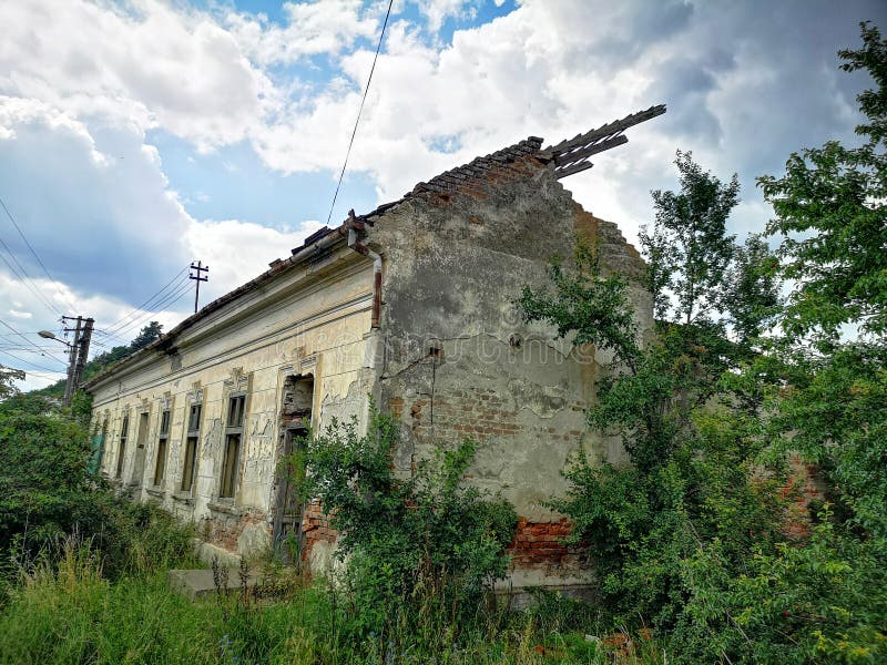 Detalle Deteriorado De La Casa Imagen de archivo - Imagen de ...