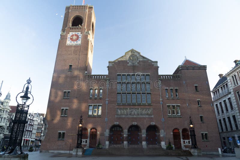 Detalles Del Edificio Del Centro De Amsterdam Fotografía editorial ...