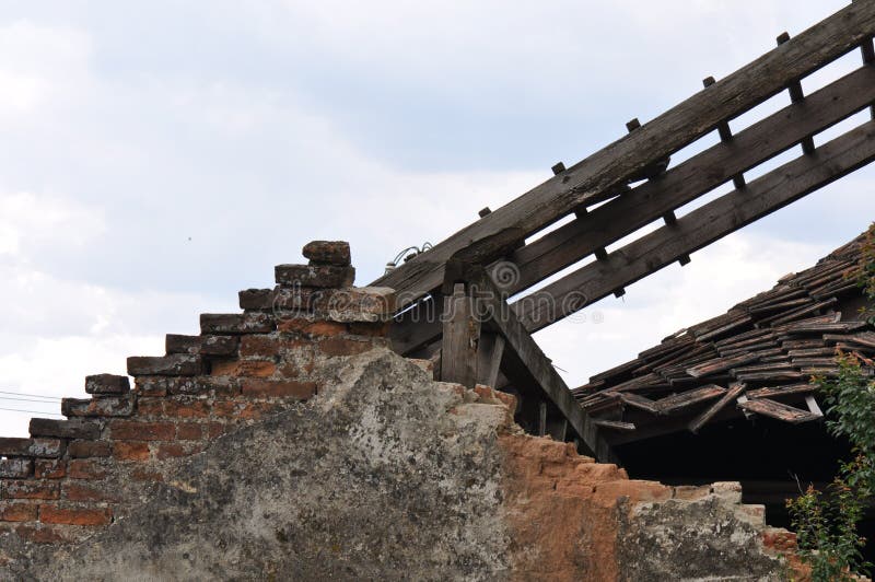 Deteriorated house stock image. Image of damaged, boards - 119987915