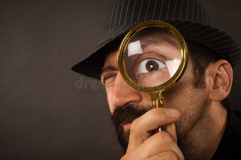 Detetive com lupa foto de stock. Imagem de busca, detetive - 91151460