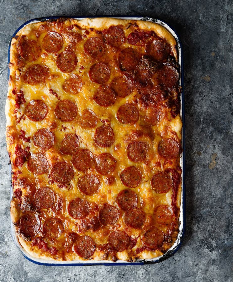 Detroit Style Pepperoni Pizza Stock Image - Image of sauce, baked ...