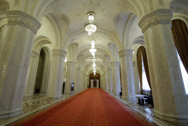 Dettagli Dall'interno Del Palazzo Rumeno Del Parlamento Immagine ...