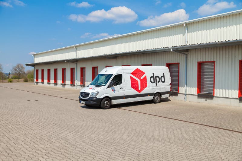 153 Dpd Lkw Stock Fotos - Freie & Royalty-Free Stock Fotos von Dreamstime