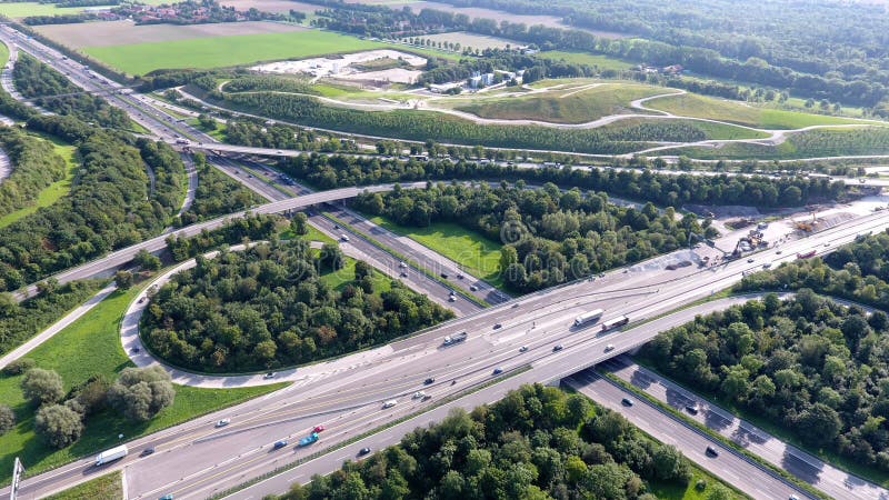 Deutsche Autobahnen Gesehen Von Oben Stockbild - Bild von datenbahnen ...