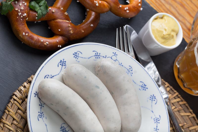 Deutsche weiße Wurst stockfoto. Bild von mittagessen - 78484156