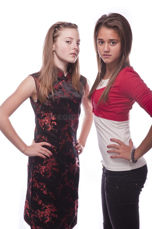 Deux Belles Jeunes Adolescentes Image stock - Image du adolescents ...