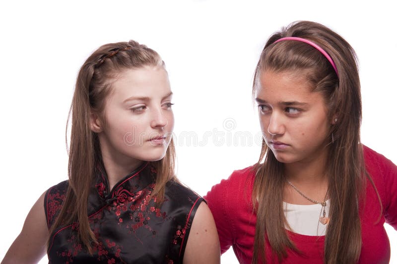 Deux Belles Jeunes Adolescentes Image stock - Image du pose, amis: 17413851