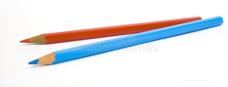 Deux crayons photo stock. Image du couleurs, rouge, bleu - 5220786