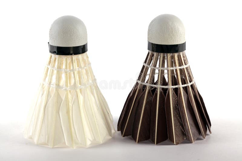 Deux Types De Shuttlecocks De Badminton Image stock - Image du arrondi ...