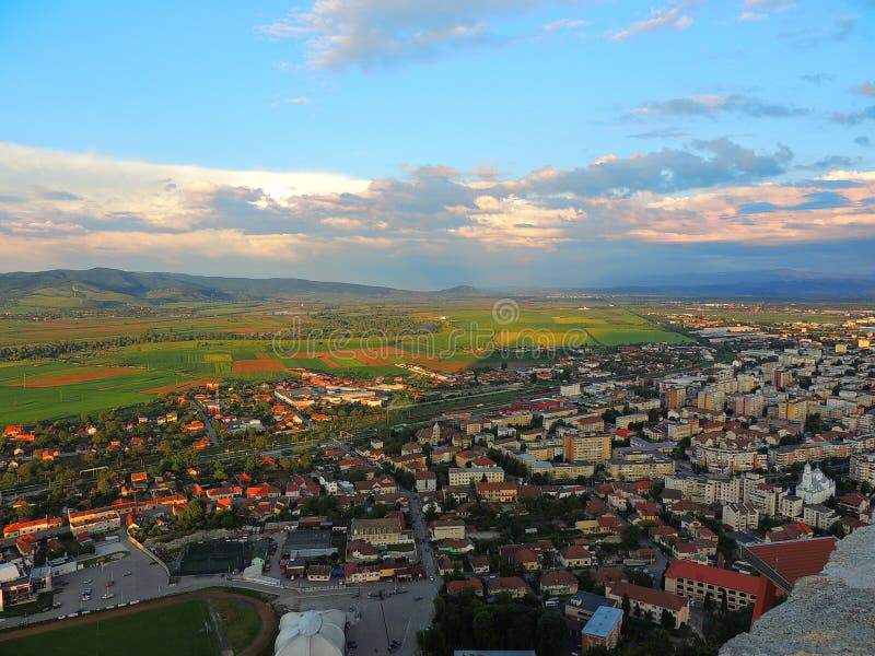 Deva stock afbeelding. Image of deva, stad, panorama - 79430451