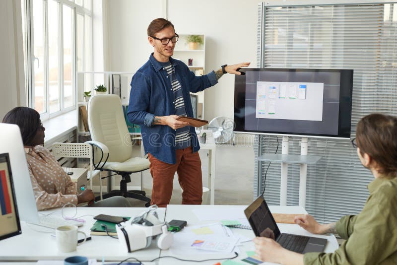 Meeting of it Development Team in Office Stock Photo - Image of ...