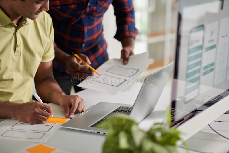 Developer Talking To UX Designer Stock Photo - Image of cooperation ...