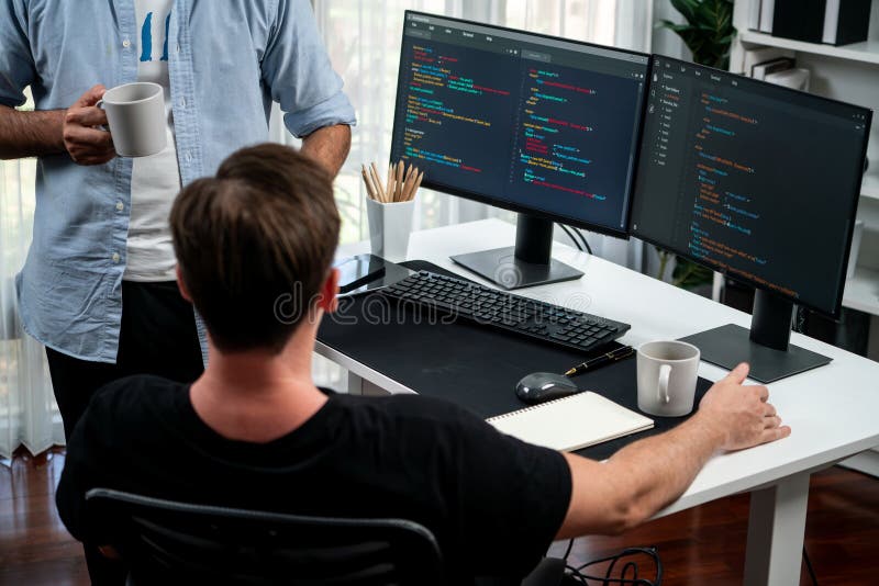 It Developers Discussing Online Software Development Information ... It Developers Discussing Online Software Development Information ...