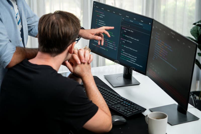 It Developers Discussing Online Software Development Information ... It Developers Discussing Online Software Development Information ...