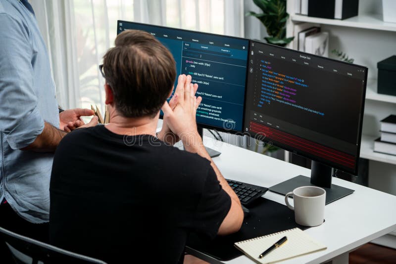 It Developers Discussing Online Software Development Information ... It Developers Discussing Online Software Development Information ...