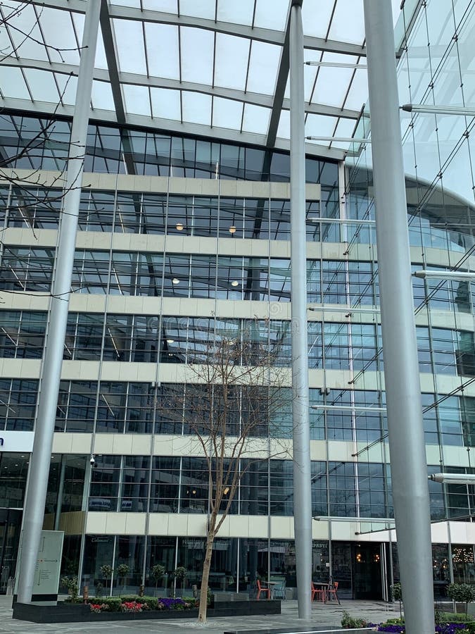 Tower Place West, 5 Great Tower St, London with Its Glass Atrium Made ...