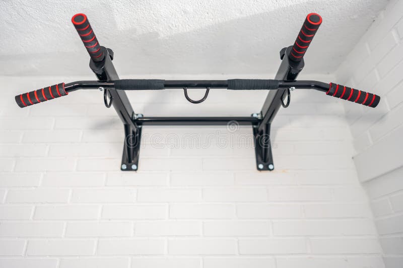Device Anchored To the Wall for Doing Pull-up Exercises and Improving ...