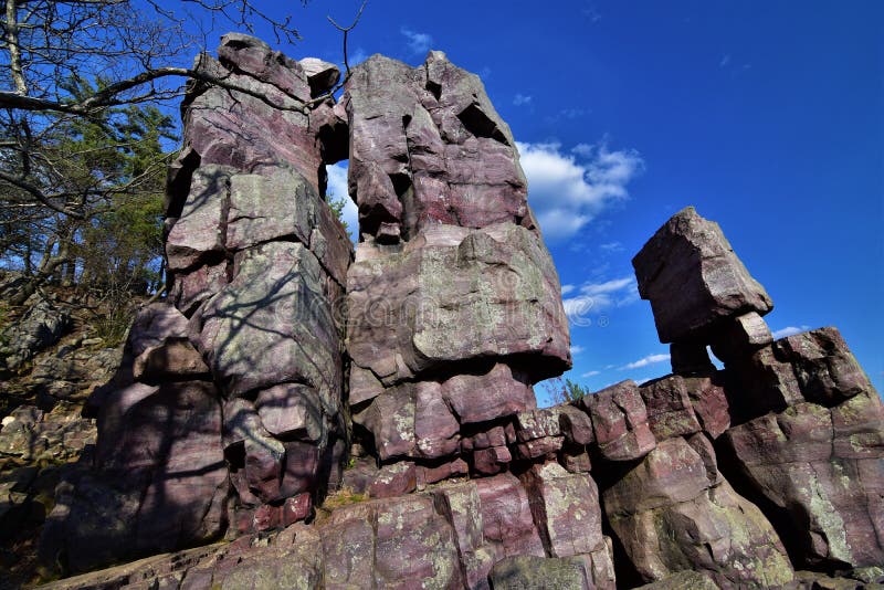 Devils Doorway Rock Formation at Devils Lake State Park Stock Image ...