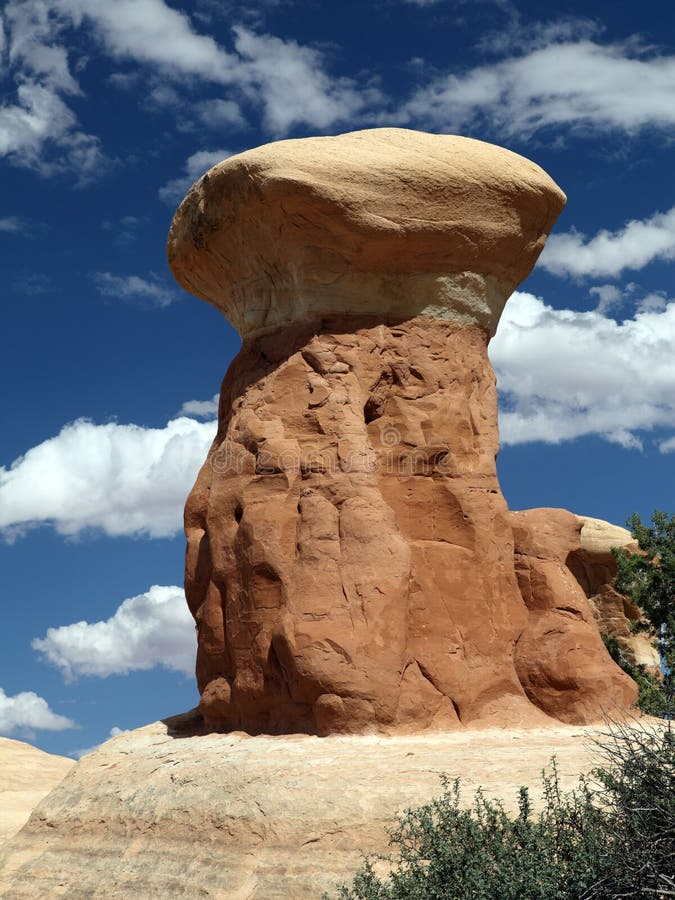 Metate Arch stock image. Image of tree, orange, monument - 53923549
