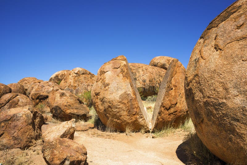 Devils Marbles - Boulders of Red Granite Stock Photo - Image of boulder ...