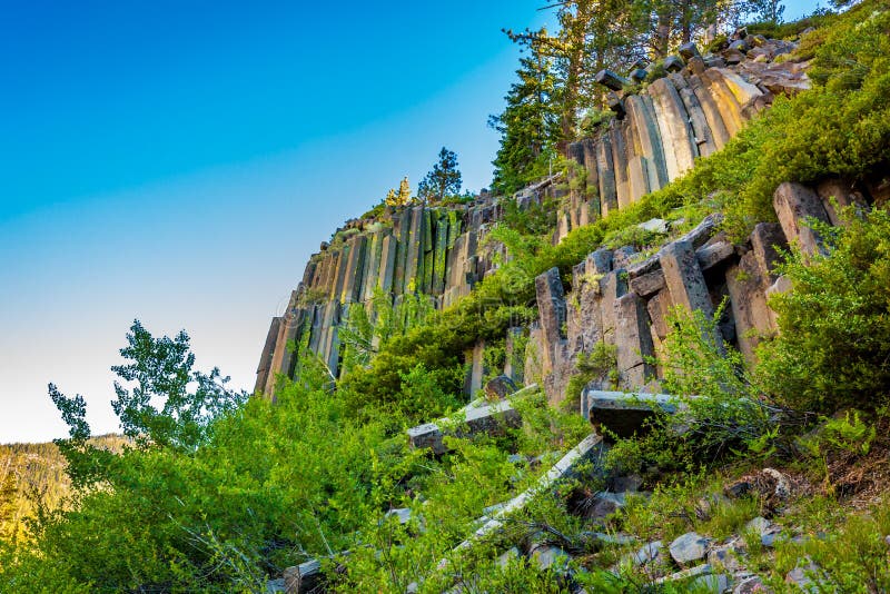 Devils Postpile National Monument Stock Photo - Image of jointing ...