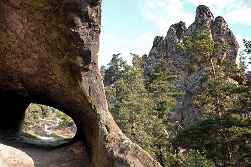 The Devils Wall stock image. Image of rocks, cave, attraction - 42169239